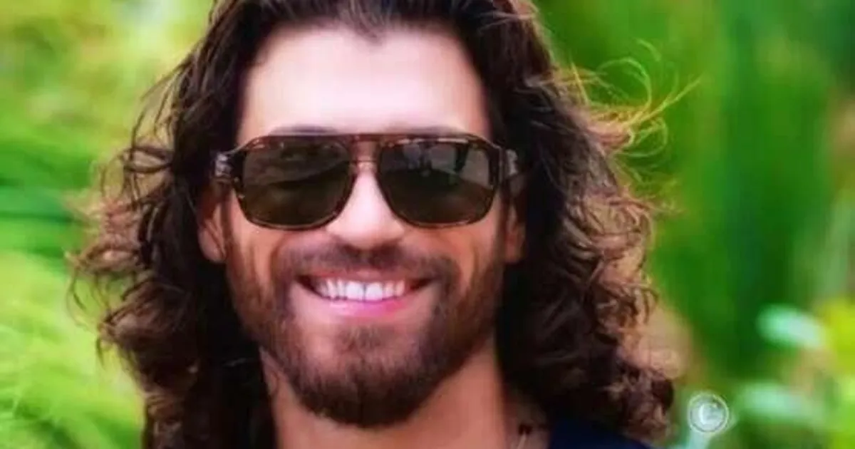 Can Yaman'a ‘En İyi Uluslararası Aktör' ödülü - Bursa 5n1k