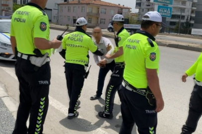 Plakasını Bantla Kapatan Sürücüden İlginç Savunma - Bursa 5n1k